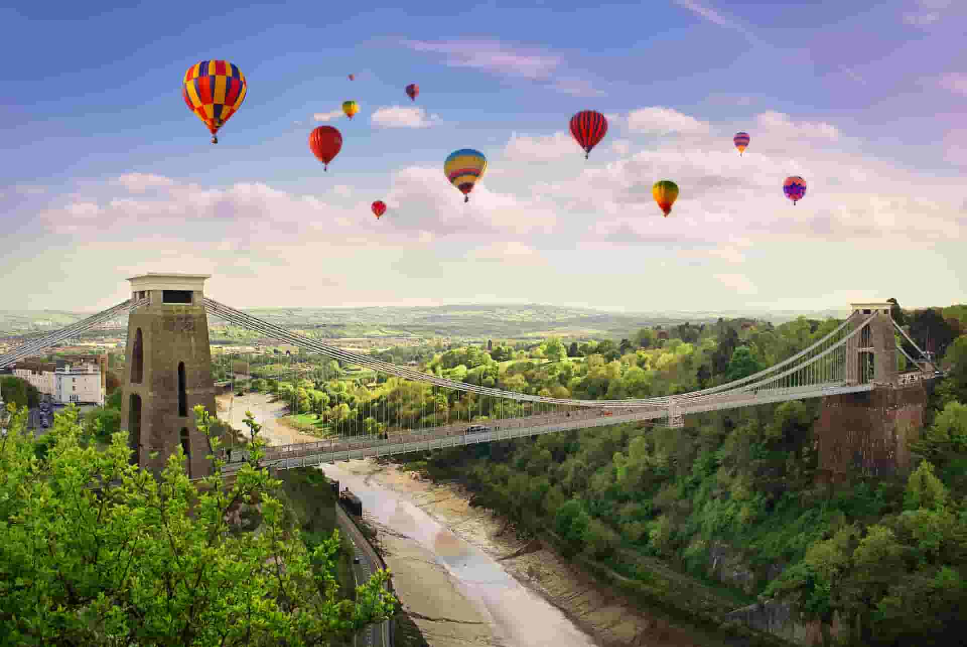 Cheap flights and plane ticket deals to Bristol from £222 | Kiwi.com