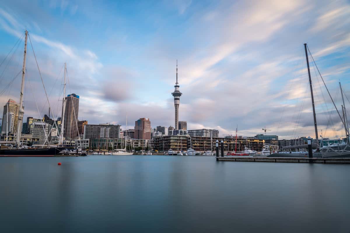 Cheap flights from New Delhi to Auckland | Kiwi.com