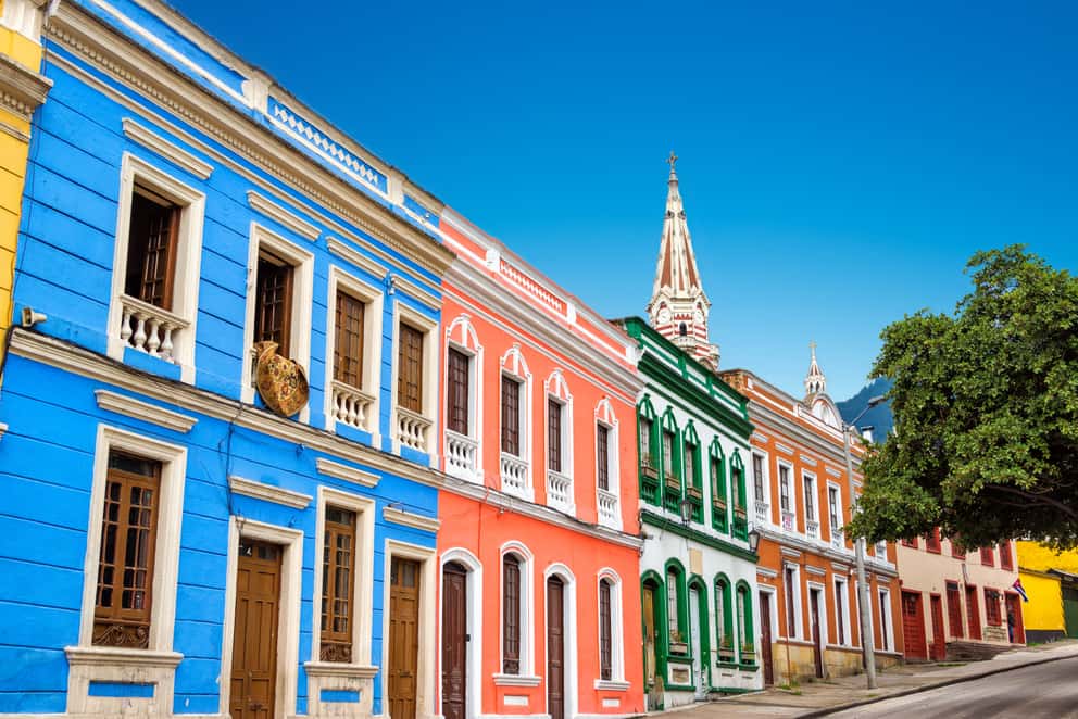 Vuelos baratos de Monterrey, México a Bogotá, Colombia desde 142 ...
