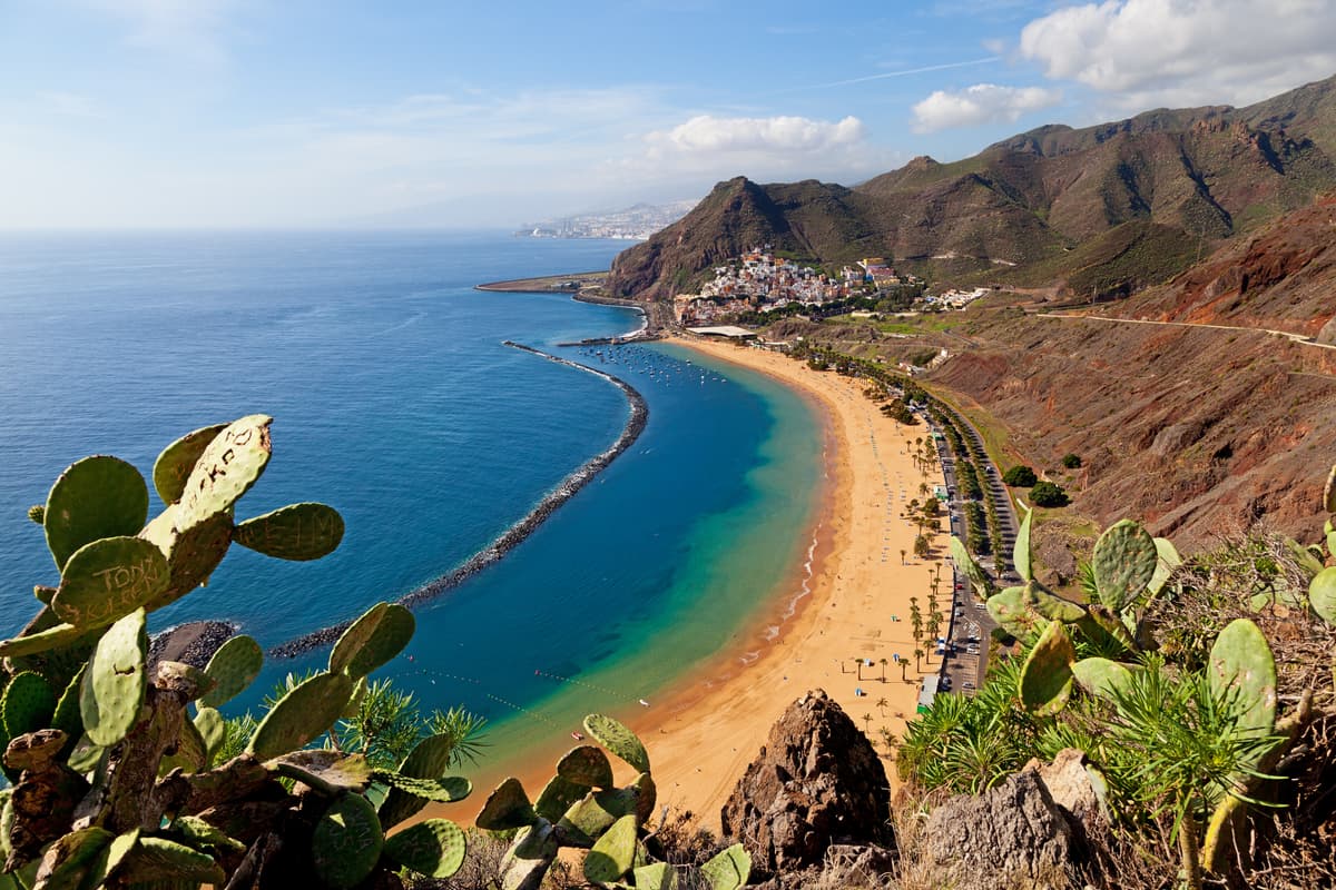 Cheap flights to Canary Islands, Spain | Kiwi.com